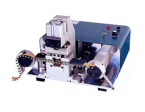 Taped Radial Lead Forming Machine